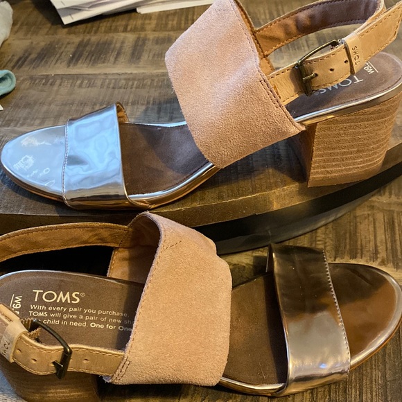 Toms | Shoes | Rose Gold Toms Heels | Poshmark